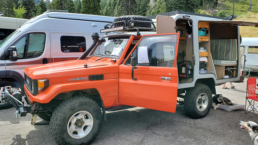 1988 Toyota Land Cruiser HJ75 UTE with Camper & Updated US VINs